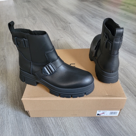 UGG | Shoes | Ugg Ashton Short Waterproof Leather Boot | Poshmark